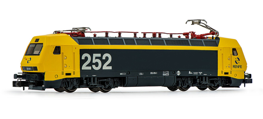 Arnold HN2557 RENFE Locomotive électrique CLASS 252 TAXI V | Rail ...